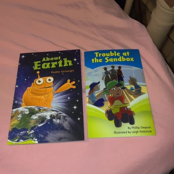 Accents | Childrens Illustrated Book Set About Earth Trouble At The ...